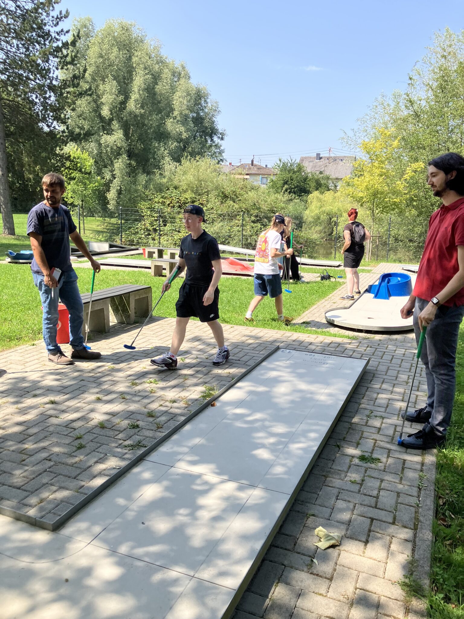 Azubiwoche 2025: Sieben neue Azubis starten beim EVS durch - EVS